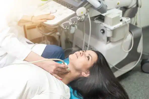 Πότε οι Όζοι Θυρεοειδούς είναι Επικίνδυνοι - Δρ. Αποστόλου